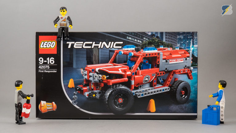 Lego Technic 42075 First Responder Unboxing, Speed build & review ...